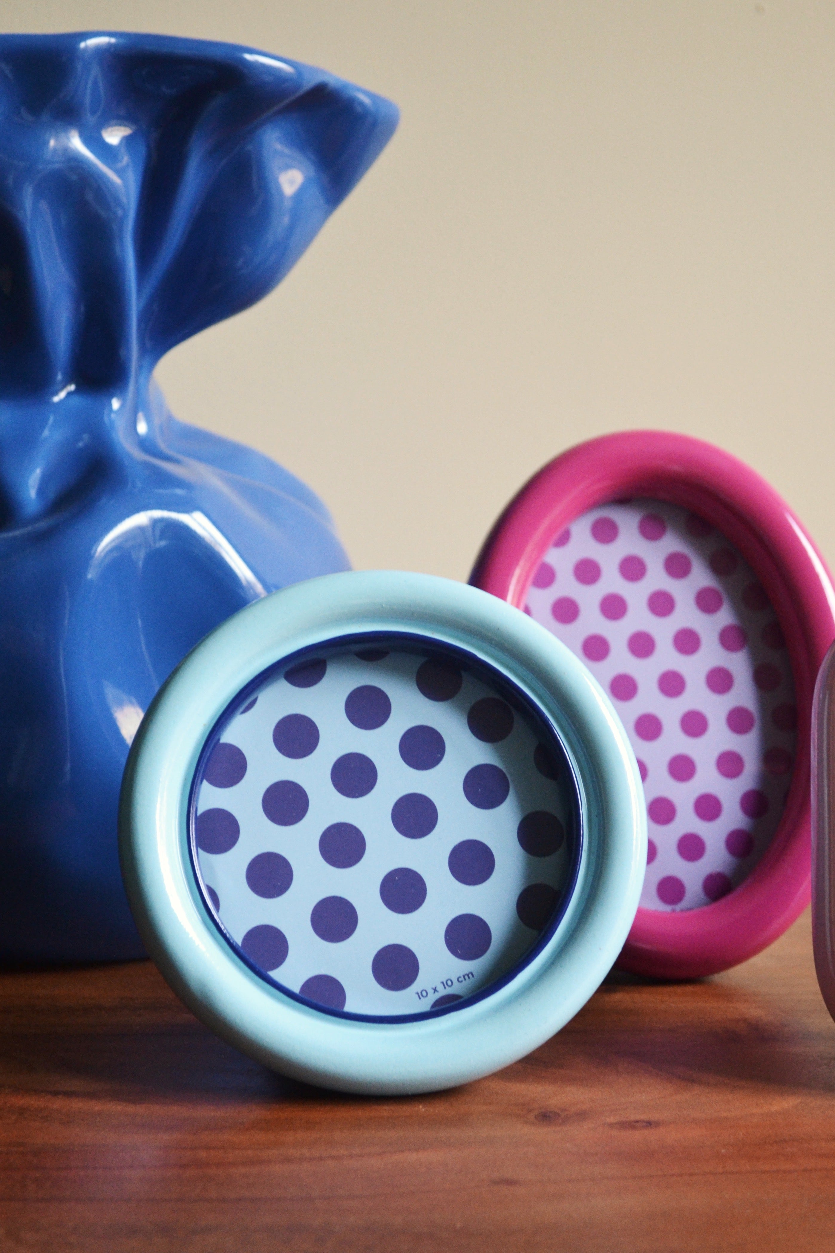 Puffy Blue and Navy Round Photo Frame – Spicer and Wood