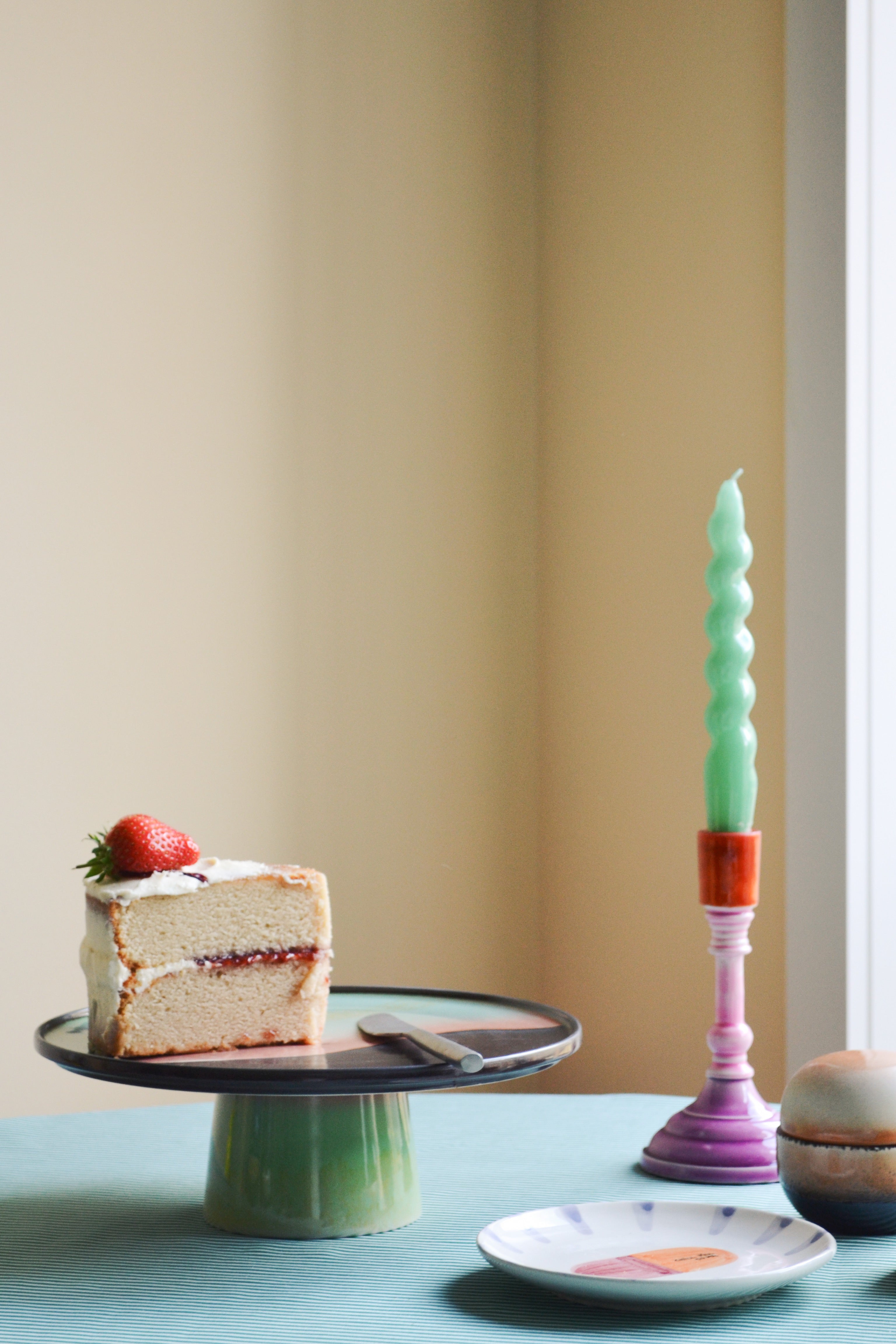 HKLIVING ® | Cake Plateau Stand - Licorice – Spicer and Wood