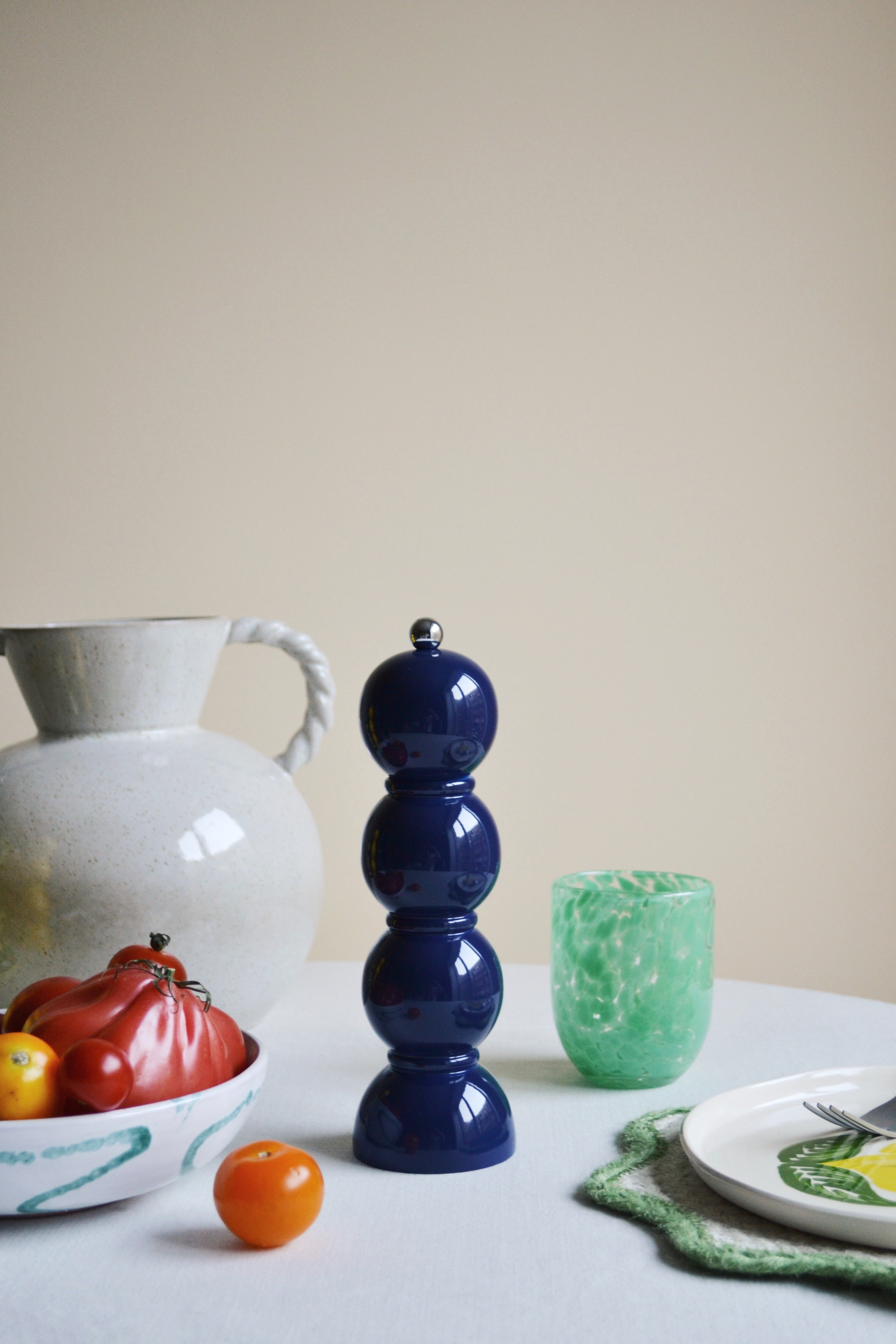 Navy Lacquer Bobbin Salt or Pepper Grinder – Spicer and Wood